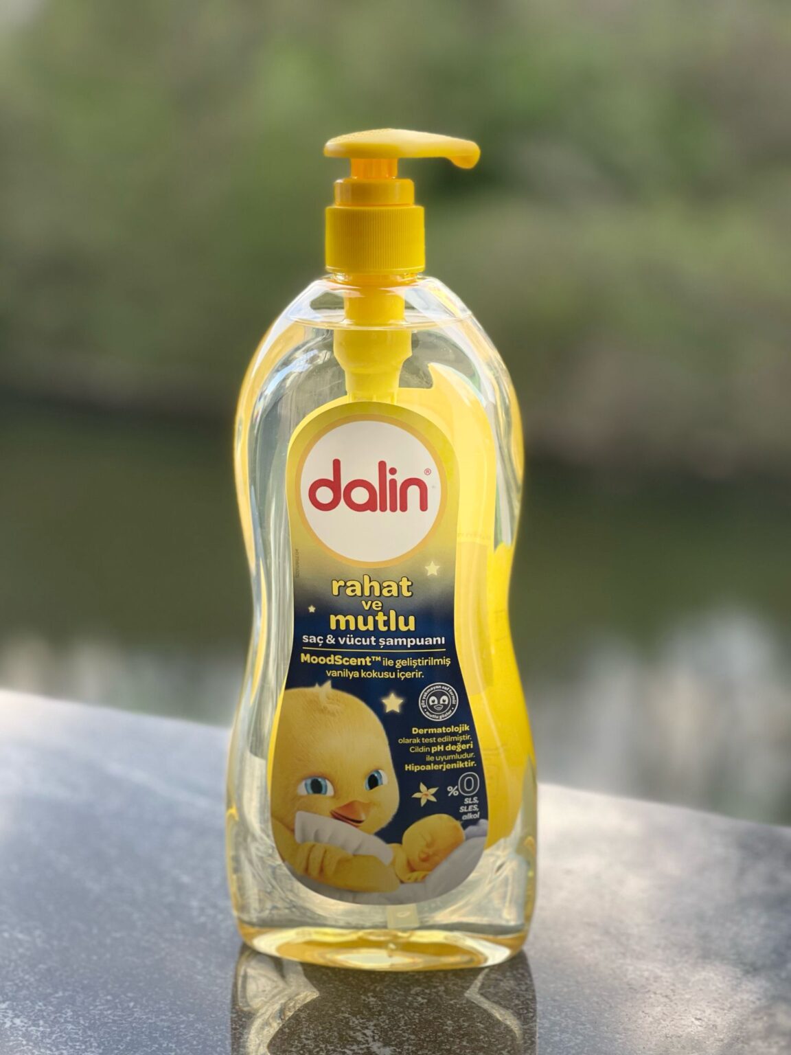 Dalin Baby Shampoo sanft und zufrieden – Dalin Bebek Sampuan rahat ve ...